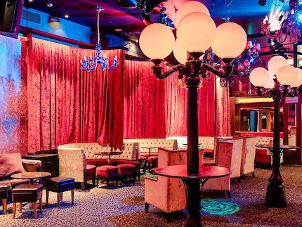Swords hotel carnegie rouge nightclub_2